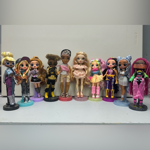 Mga | Toys | Lol Surprise Omg Fashion Dolls Lot Of With Stands Display ...